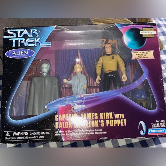 Hasbro | Toys | Playmates 6582 Star Trek Alien Collector Series Captain ...